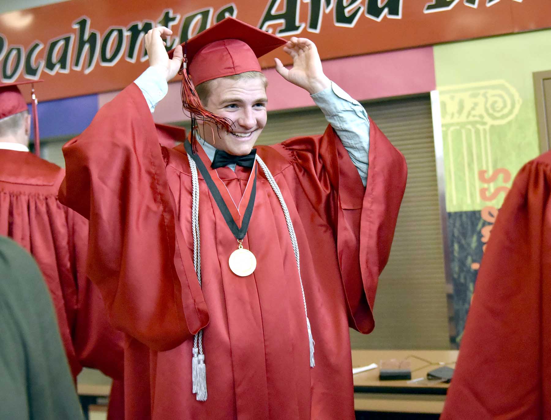 Pocahontas Area grads celebrate completion of high school careers ...